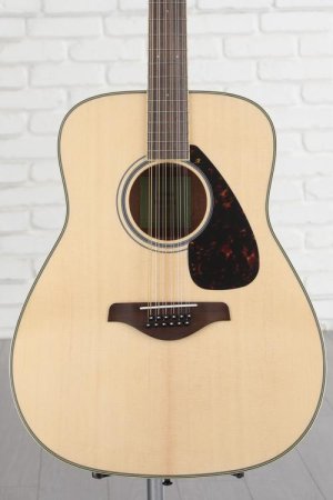 Yamaha 12-string Acoustic Guitars - Sweetwater