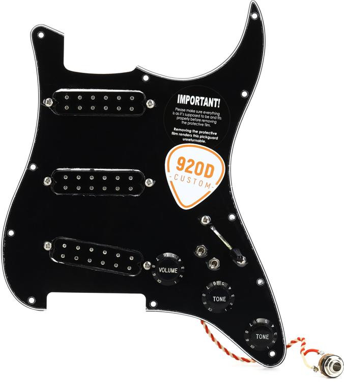 920D Custom Stratocaster Polyphonic Loaded Pickguard - Black | Sweetwater