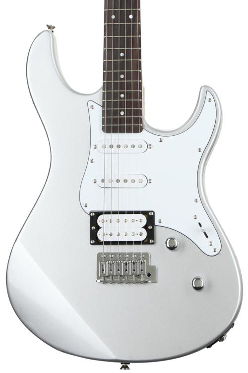 Yamaha PAC112V Pacifica - Silver | Sweetwater