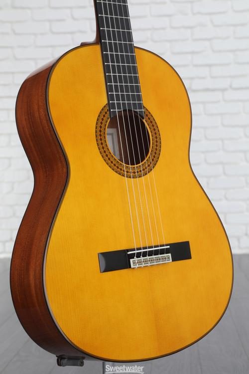 Yamaha GC12S Classical - Natural | Sweetwater