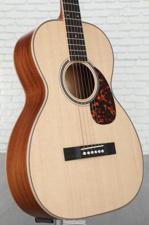 Larrivee OO40MH Acoustic Guitar - Natural | Sweetwater