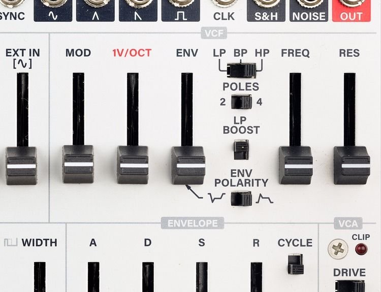 Intellijel Atlantis Eurorack Subtractive Synth Voice Module | Sweetwater