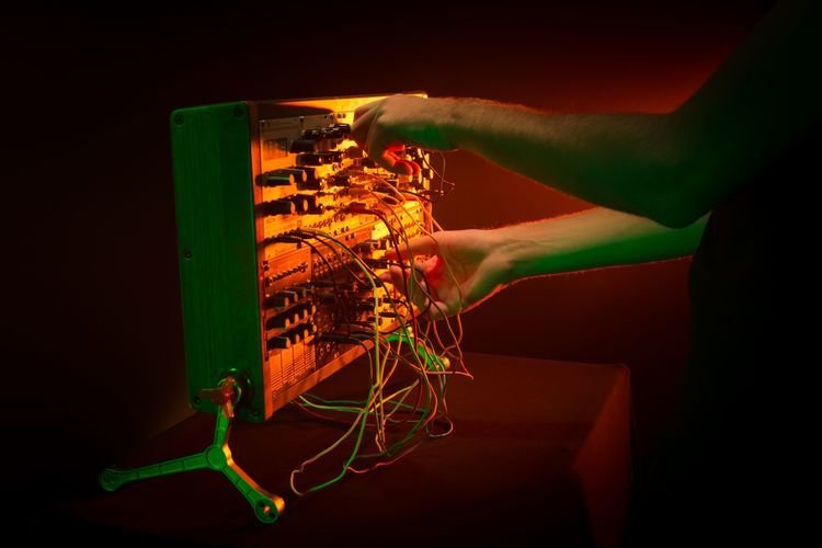 Arturia RackBrute 6U Eurorack Case with Power Supply | Sweetwater