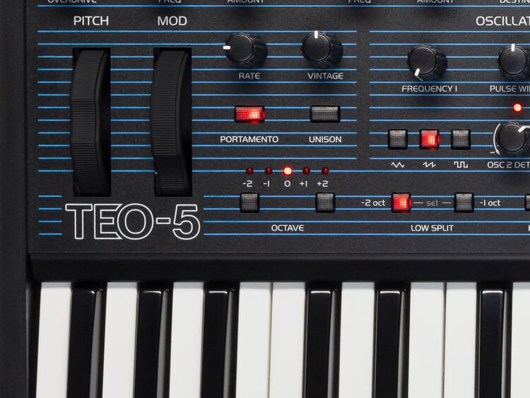 Oberheim TEO-5 Compact Polyphonic Analog Synthesizer | Sweetwater