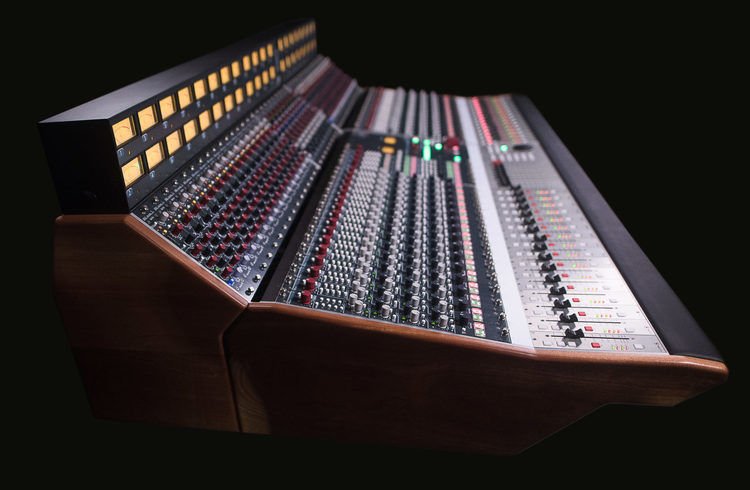 Rupert Neve Designs 5088 16-channel Analog Mixing Console - Shelford ...