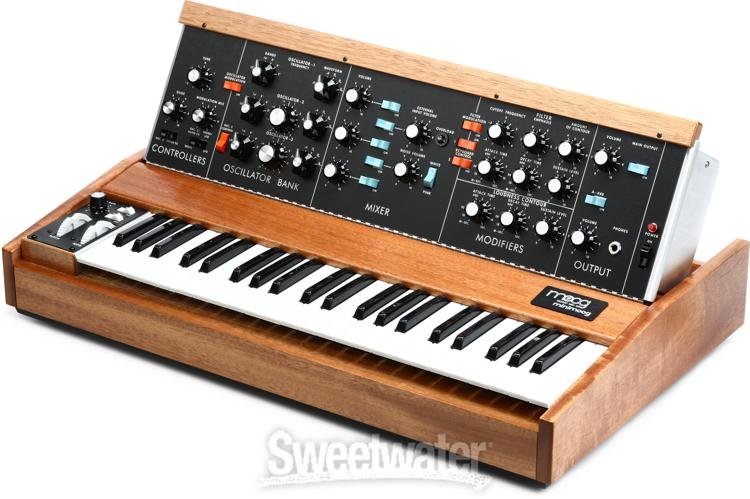 Moog Minimoog Model D Analog Synthesizer - Mahogany | Sweetwater