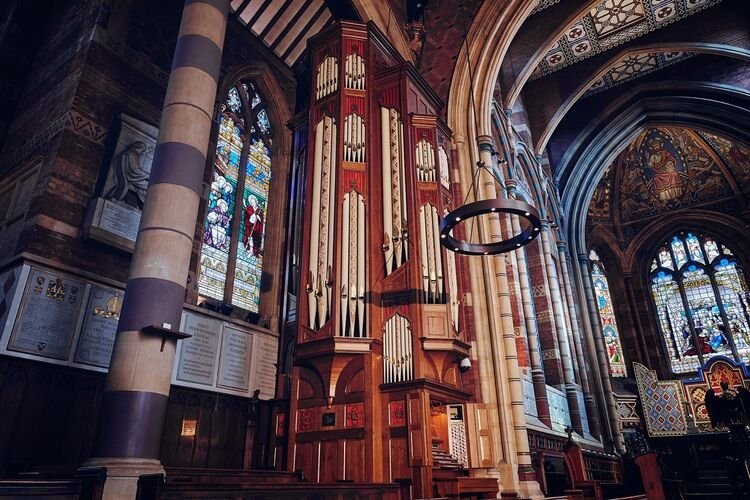 Spitfire Audio Symphonic Organ Virtual Instrument Plug-in | Sweetwater