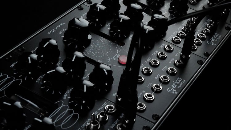 Erica Synths Fusion VCF3 Low Pass Tube and Vactrol-based Filter Eurorack Module | Sweetwater