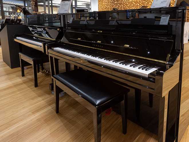 Piano Showroom at the Sweetwater Music Store | Sweetwater.com