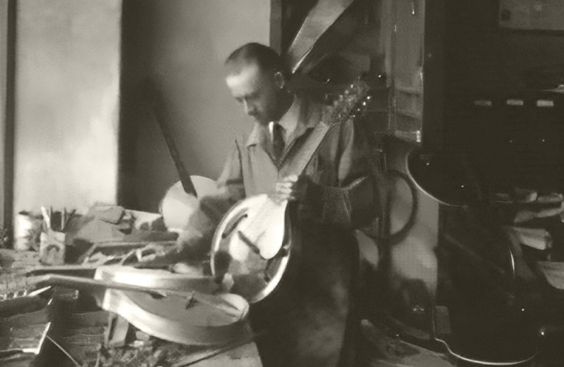 The Loar | Sweetwater