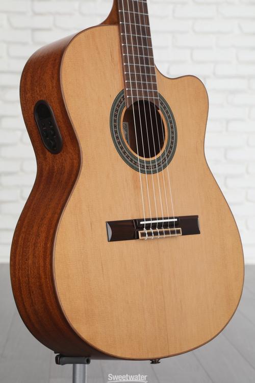 Alvarez AC65HCE Artist 65 Classical Hybrid Acoustic-electric Guitar ...