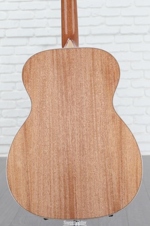 Larrivee OM-05 Acoustic Guitar - Natural Gloss | Sweetwater