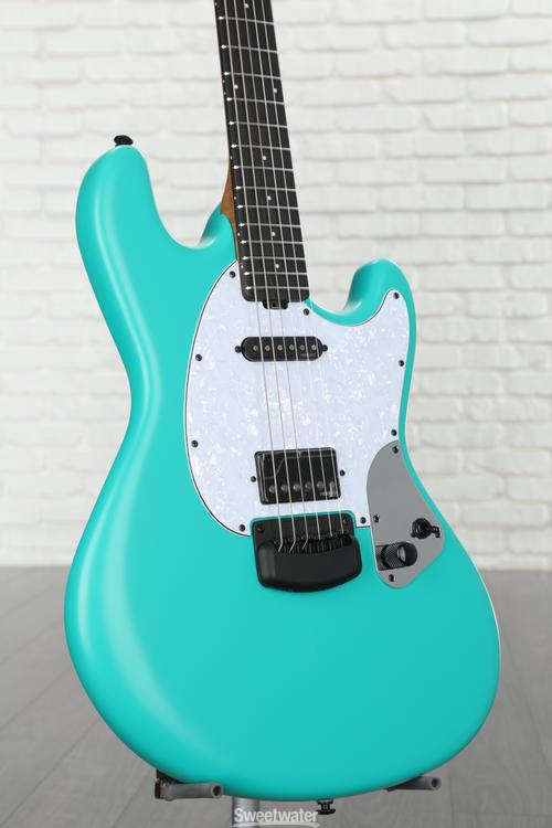 Ernie Ball Music Man Limited-edition Signature Fluff StingRay HT ...