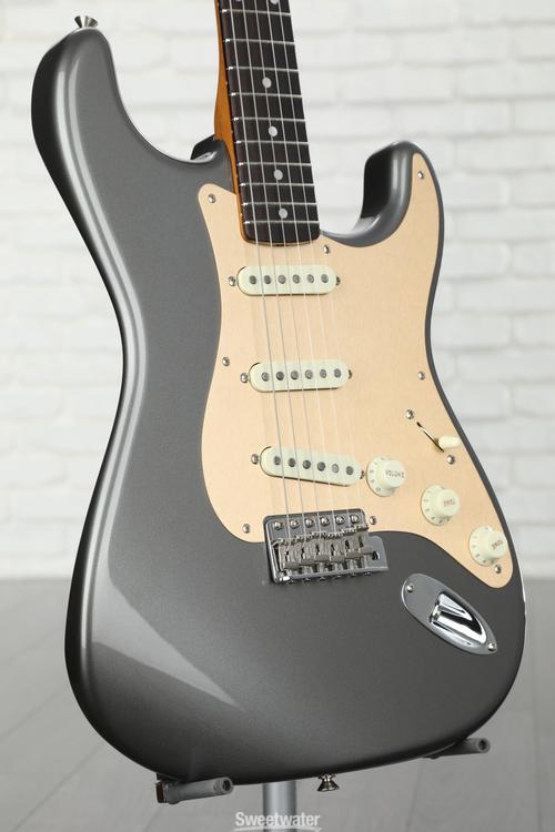 Fender Custom Shop Limited-edition Roasted Stratocaster Special NOS ...