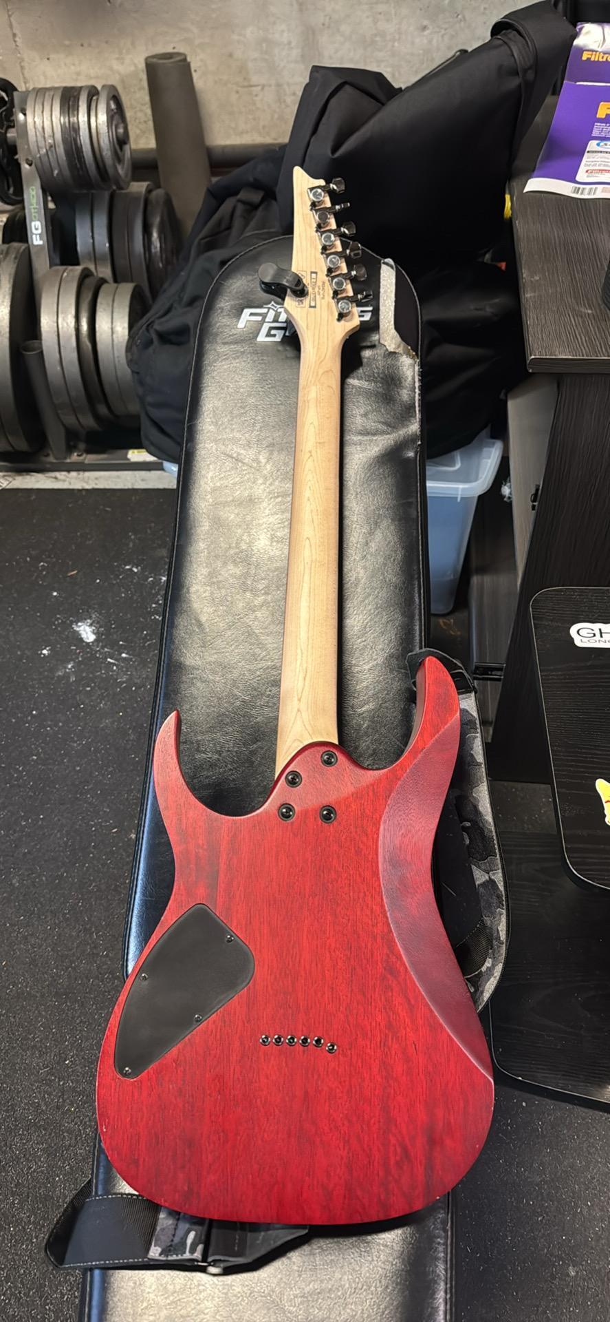 Used Ibanez Standard RG421PB - Sweetwater's Gear Exchange