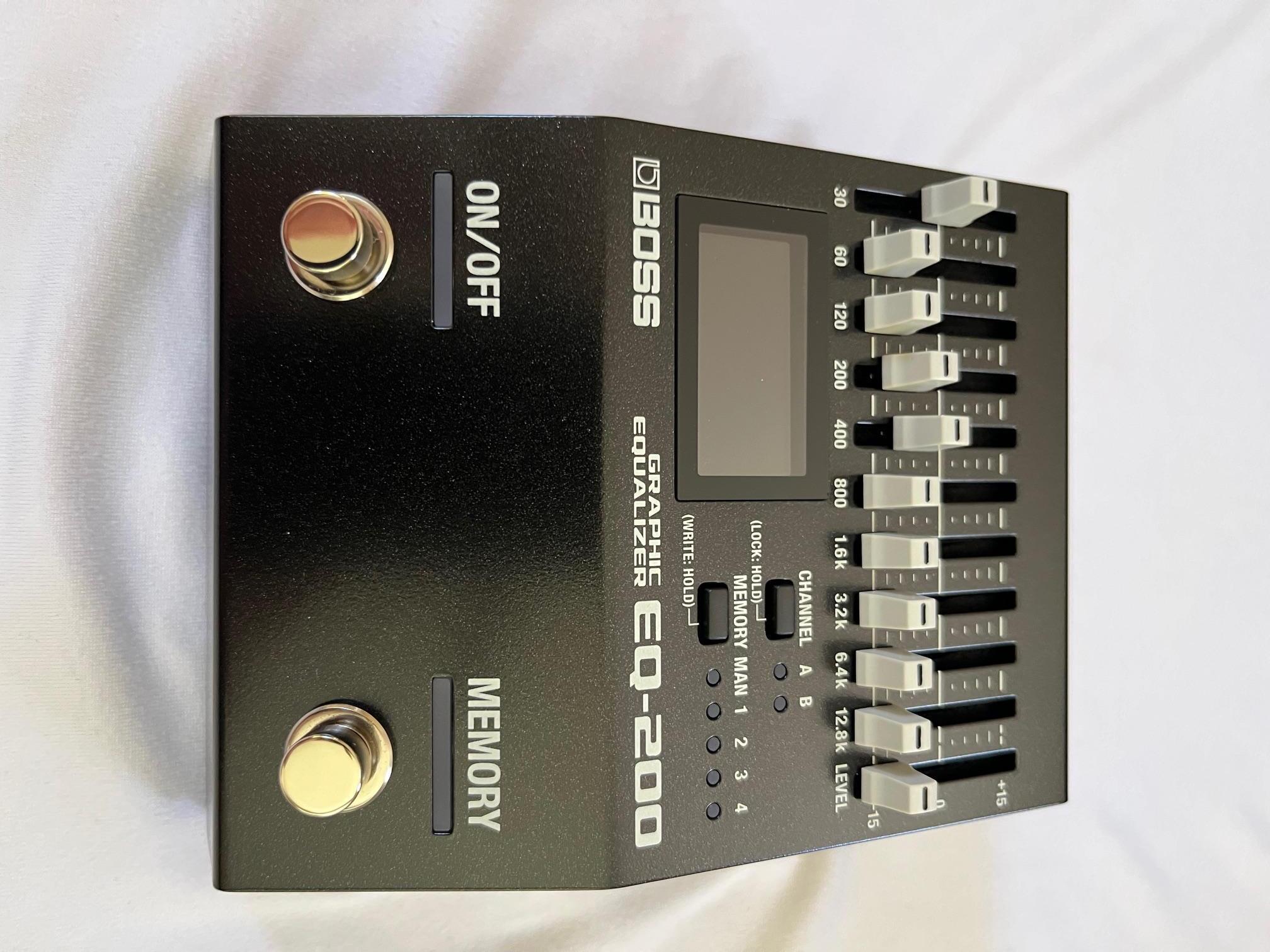 Used Boss EQ-200 Graphic Equalizer - Sweetwater's Gear Exchange