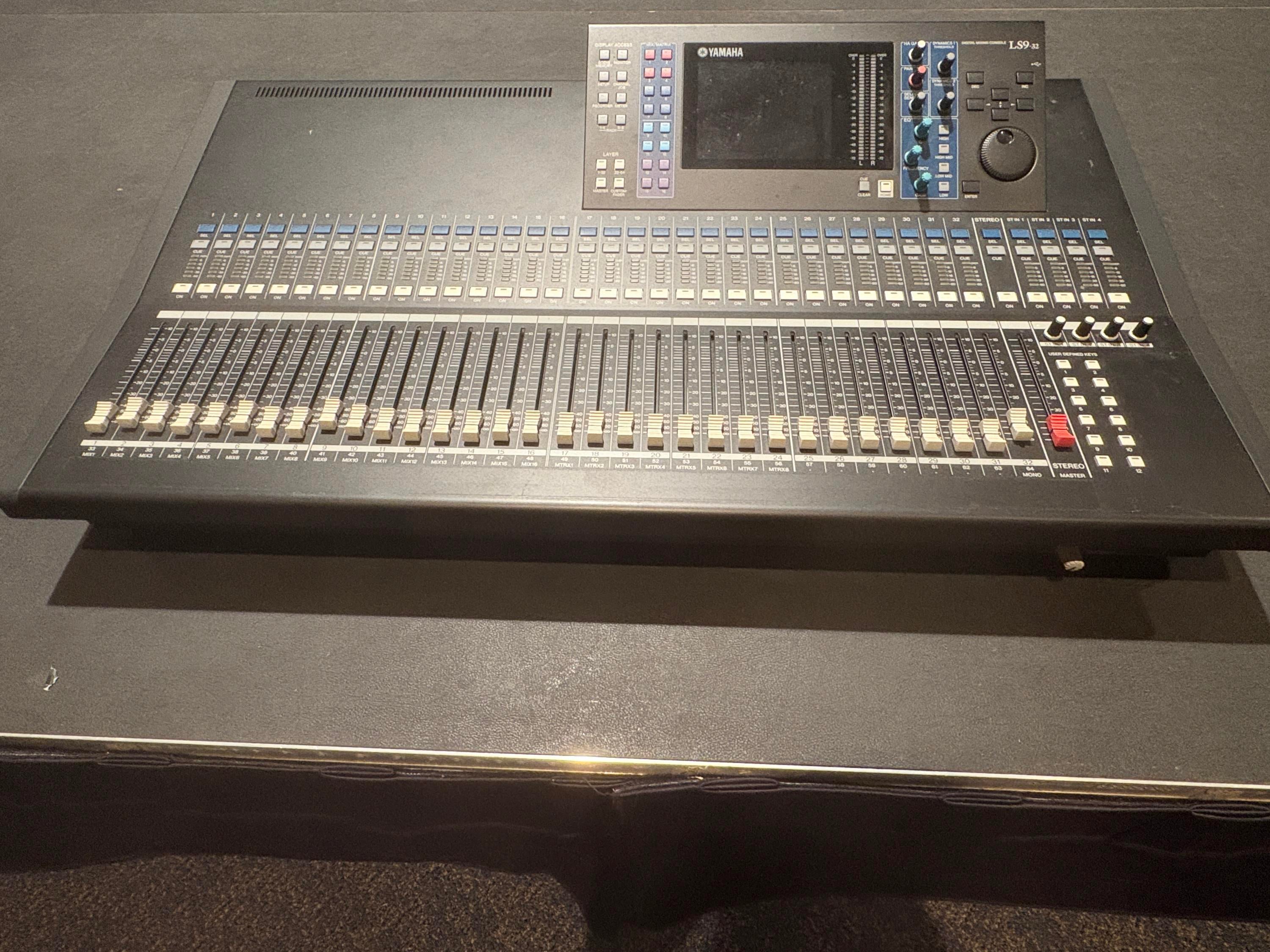 Used Yamaha LS9-32 Digital Mixing - Sweetwater's Gear Exchange