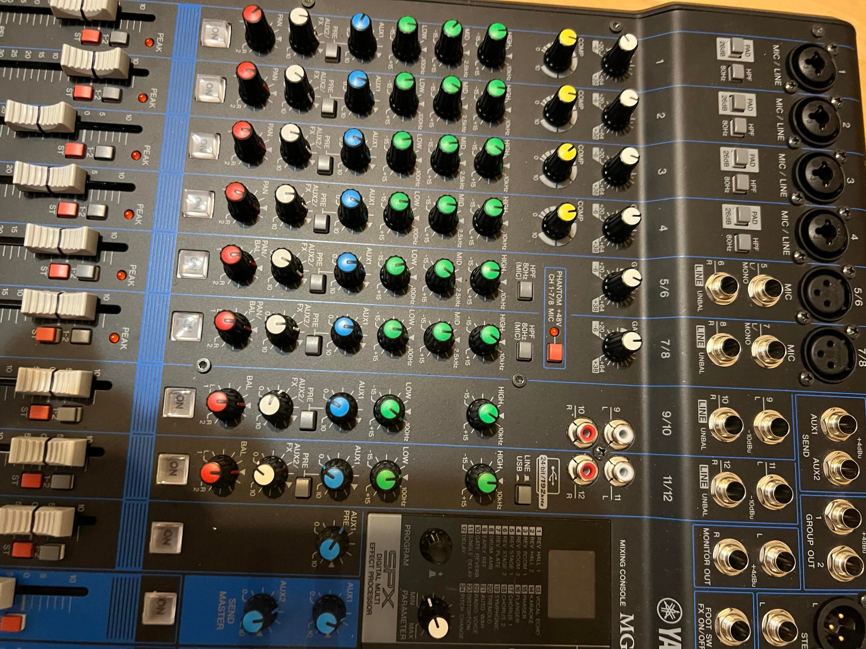 Used Yamaha MG12XU 12-channel Mixer - Sweetwater's Gear Exchange