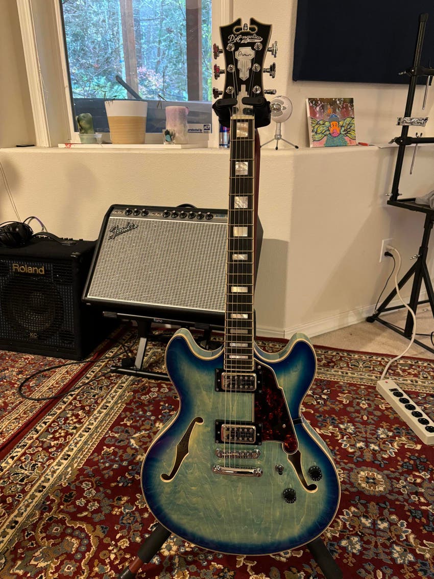 Used D'Angelico Premier DC XT - Sweetwater's Gear Exchange