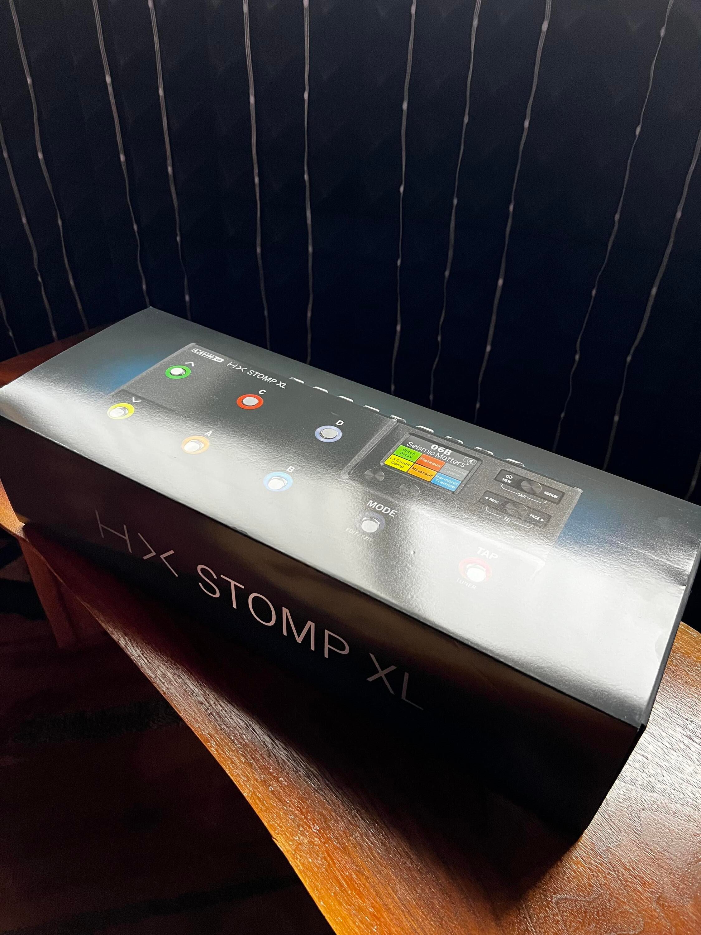 Used Line 6 HX Stomp XL Guitar - Sweetwater's Gear Exchange