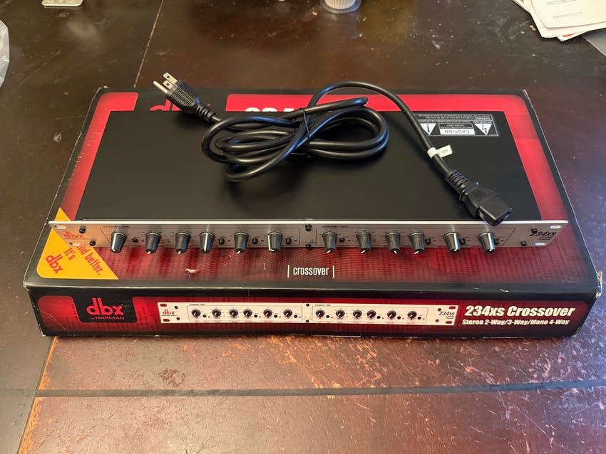 Used dbx 234xs 2-/3-way Stereo, - Sweetwater's Gear Exchange