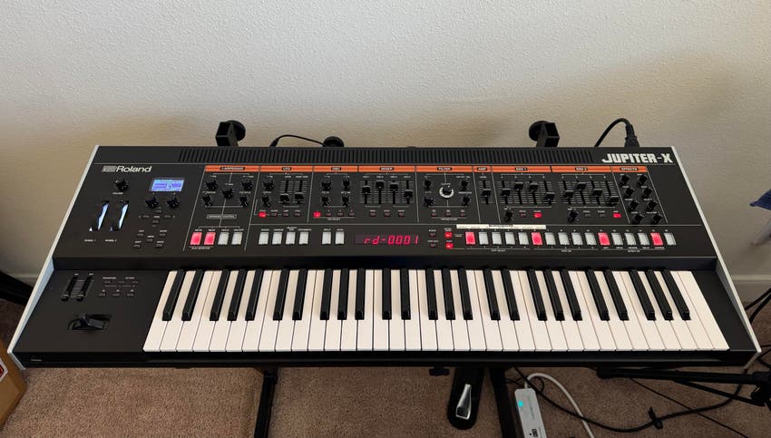 Used Roland Jupiter-X 61-key - Sweetwater's Gear Exchange