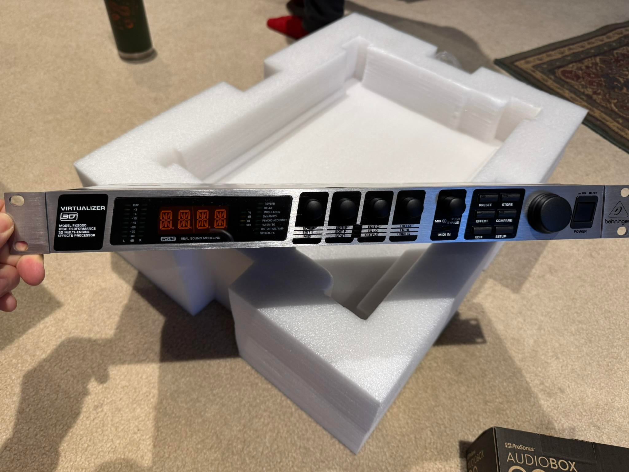 Used Behringer Virtualizer 3D - Sweetwater's Gear Exchange