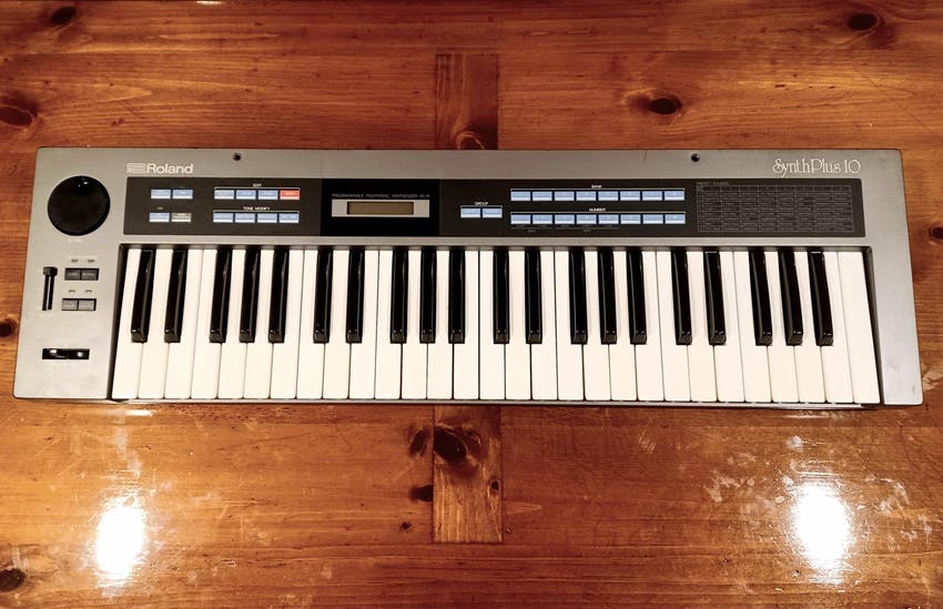 Used Roland HS-10 SynthPlus 10 - Sweetwater's Gear Exchange