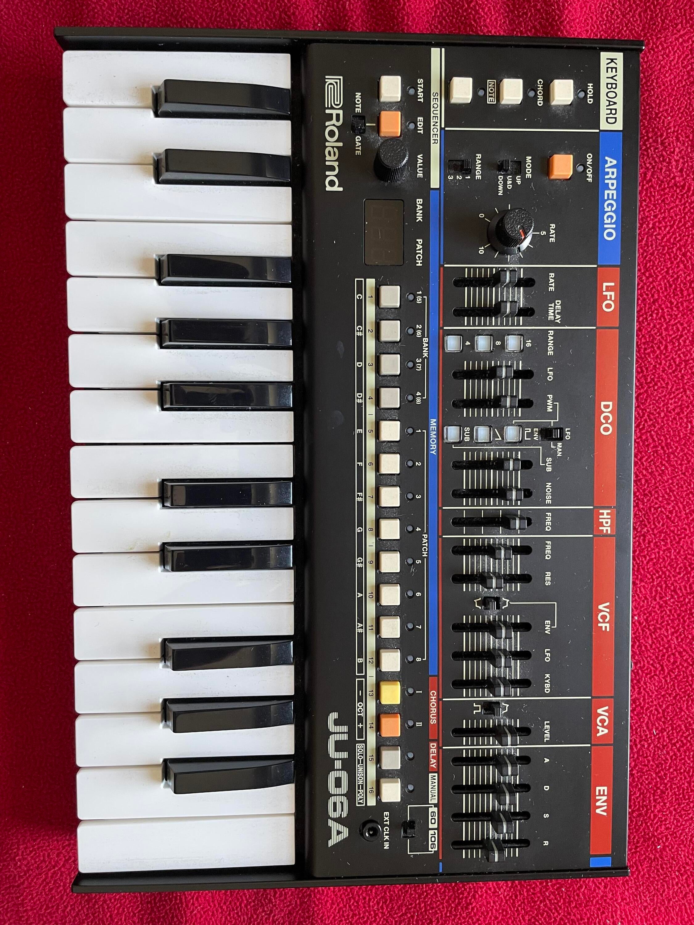 Used Roland JU-06A Boutique Series - Sweetwater's Gear Exchange