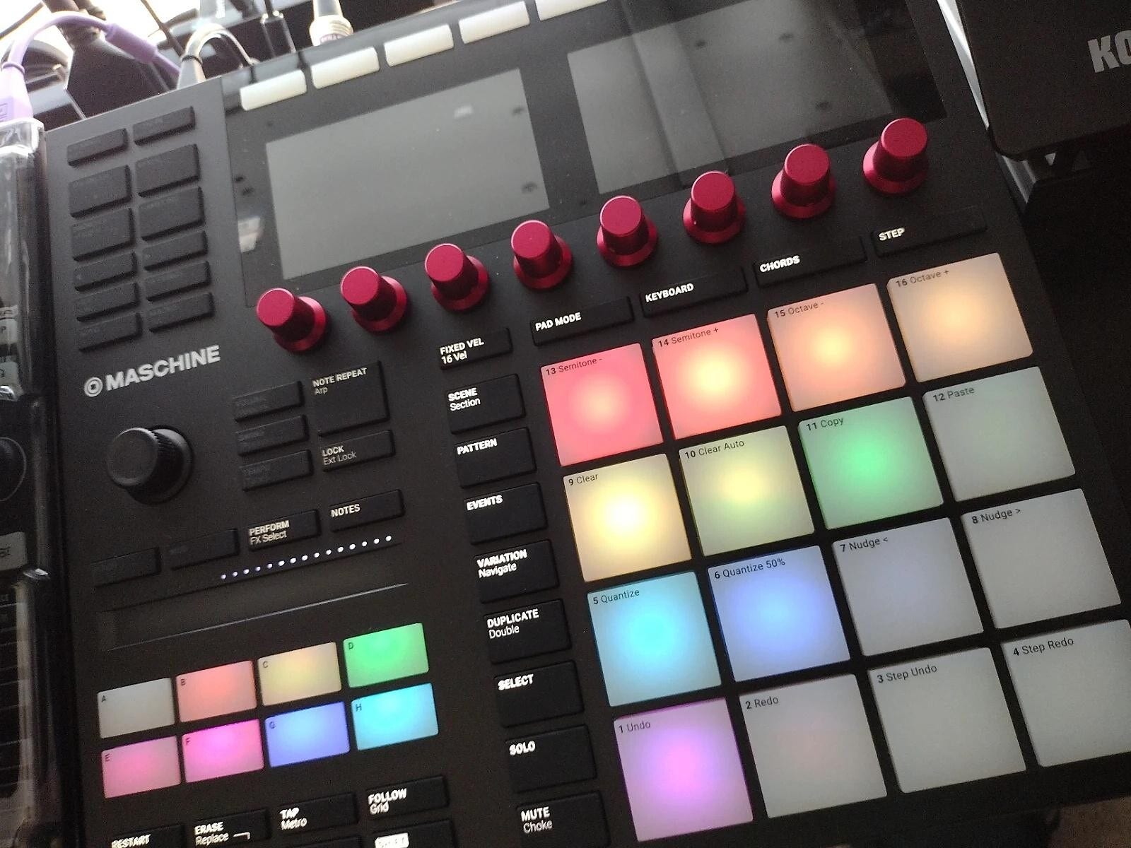 Used Native Instruments Maschine MK3 with Decksaver, Case, Stand ...