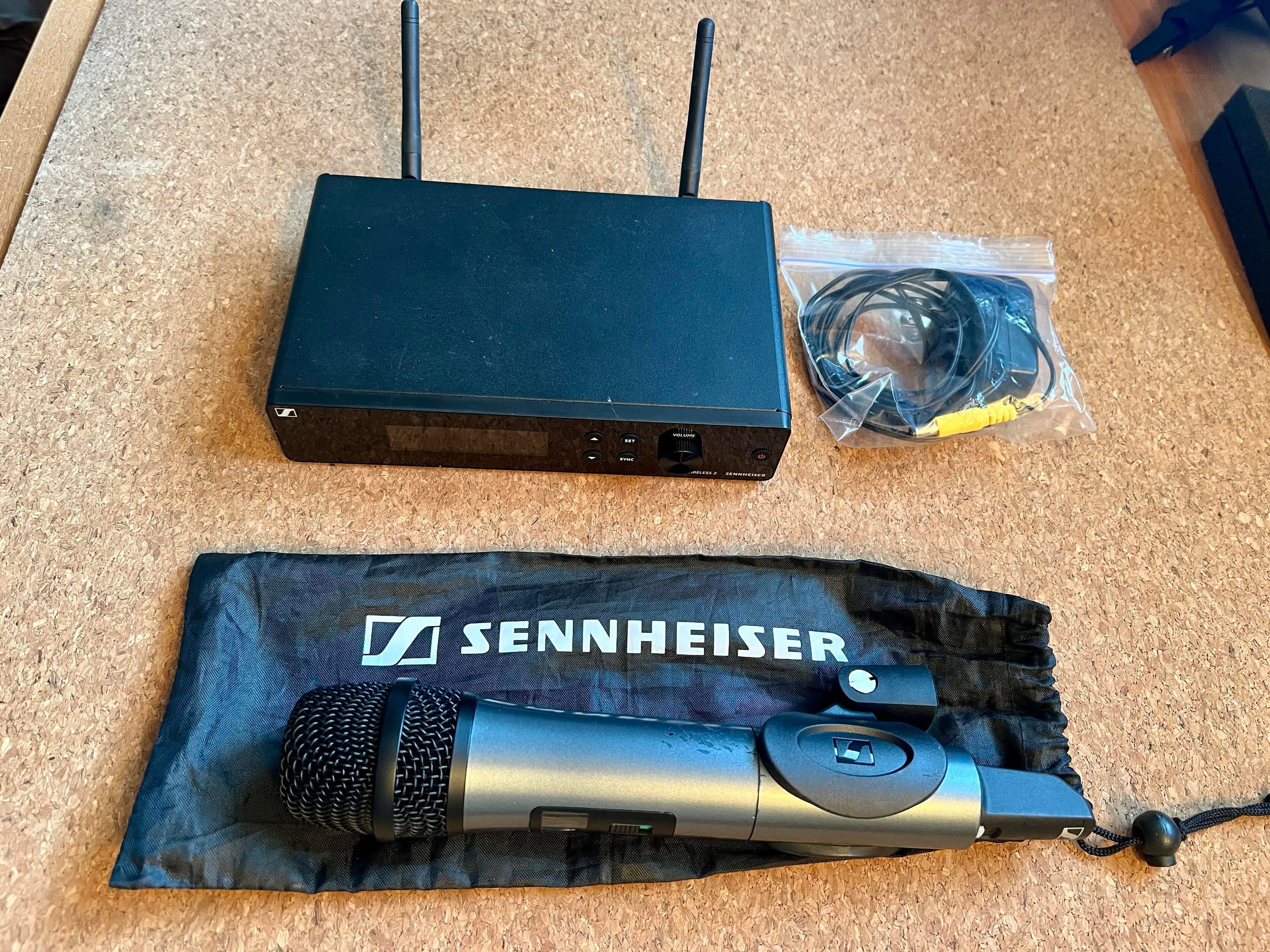 Used Sennheiser XSW 2-865 Wireless - Sweetwater's Gear Exchange