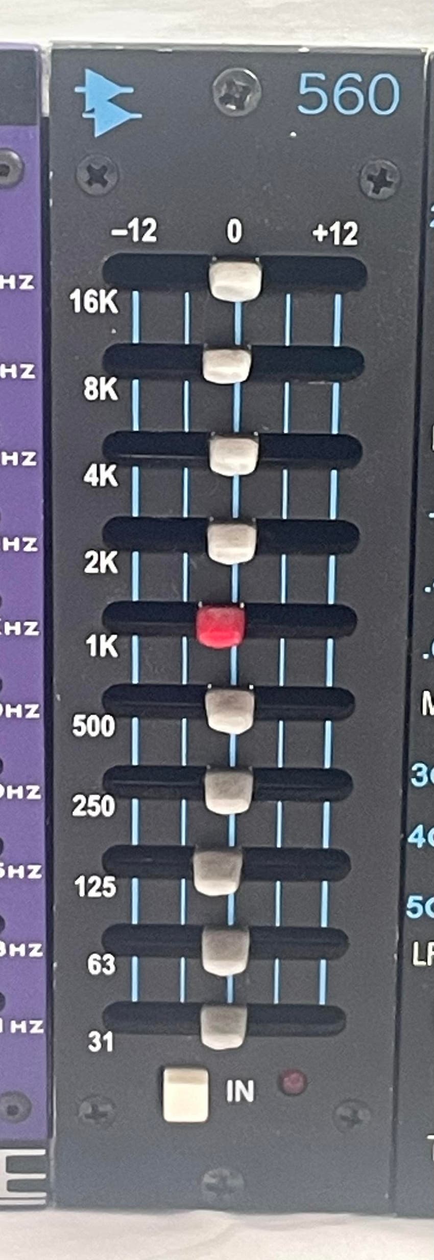 Used API 560 500 Series Graphic - Sweetwater's Gear Exchange
