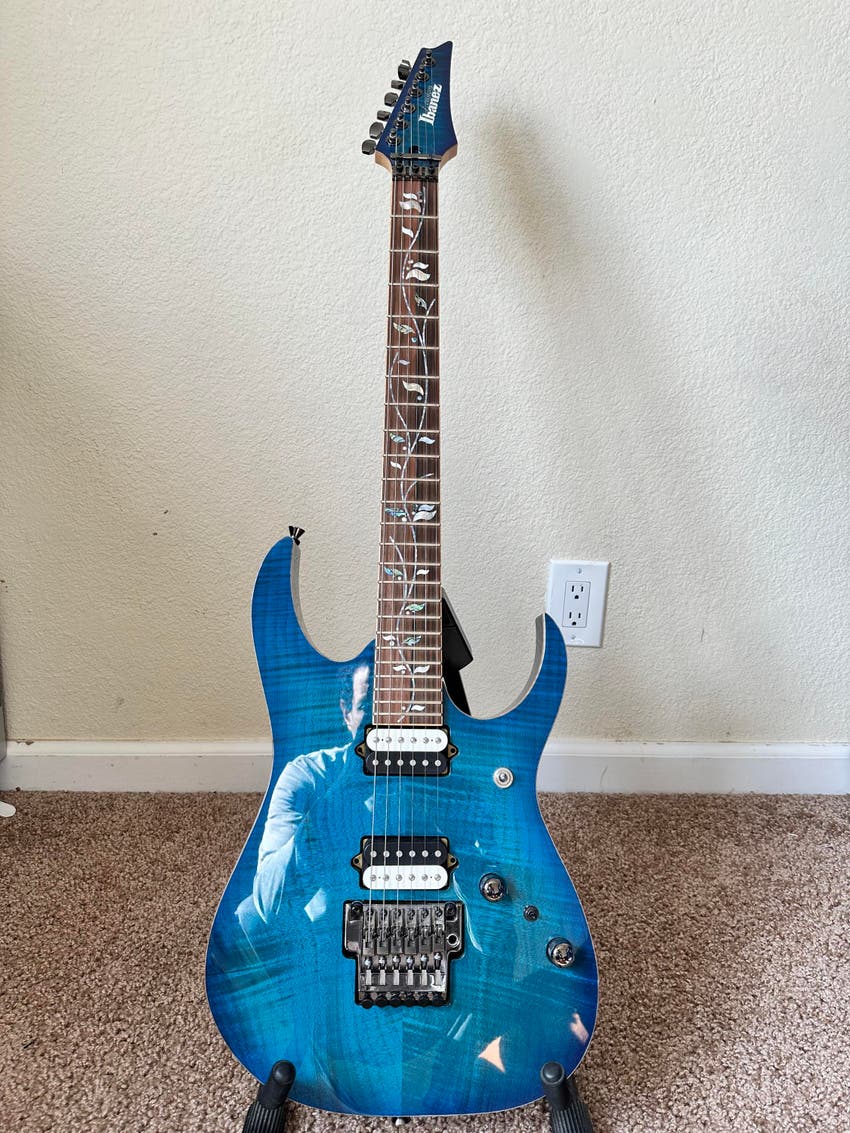 Used Ibanez J Custom RG8520 Electric Guitar - Sapphire Blue ...