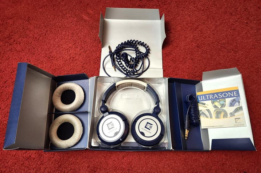 Used Ultrasone PROline 750 - Sweetwater's Gear Exchange