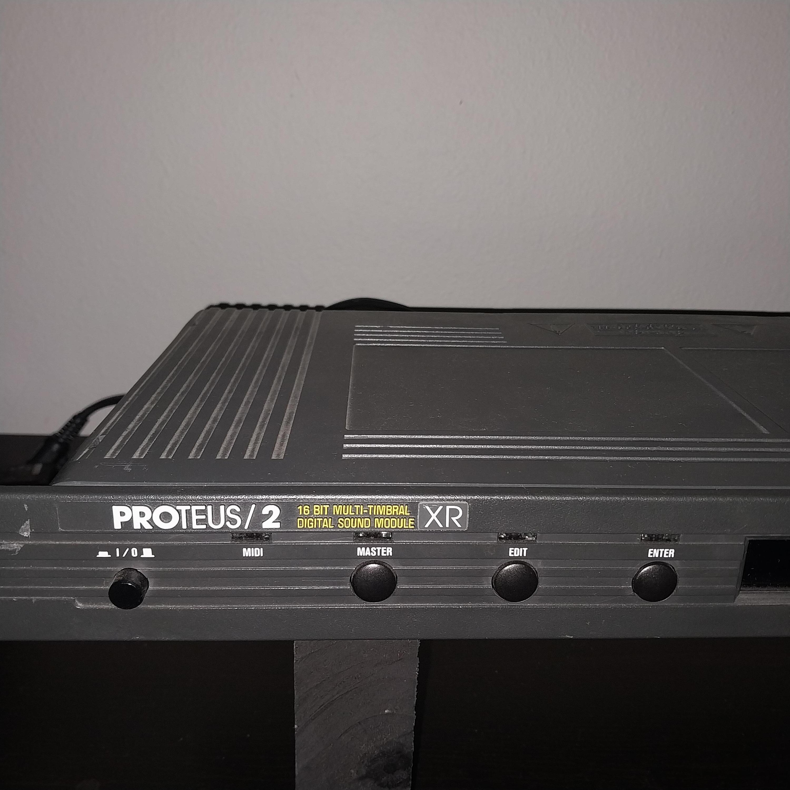 Used EMU Proteus 2 XR - Sweetwater's Gear Exchange