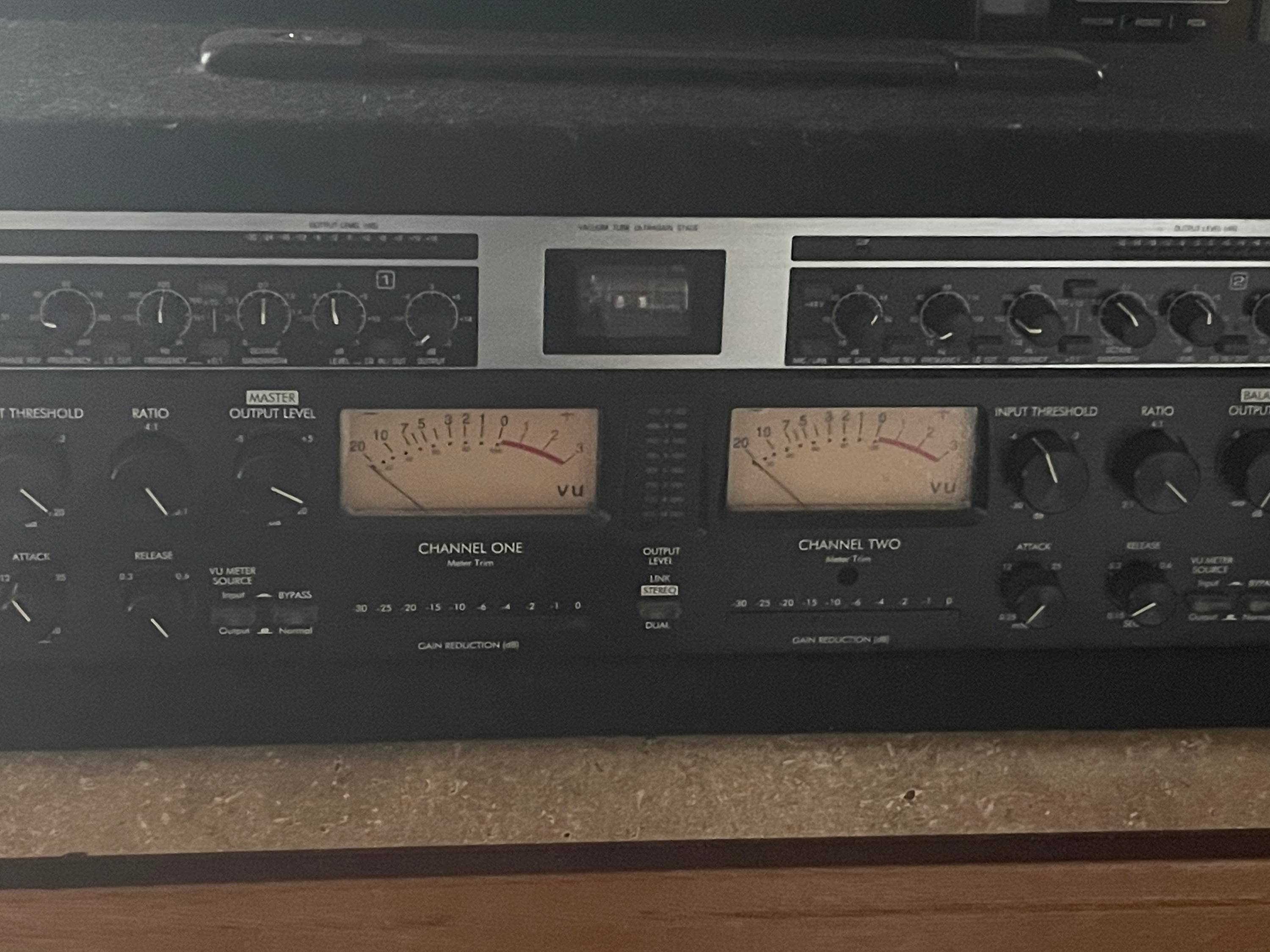 Used Pro VLA & Behringer Pro VLA II compressor & Behringer UltraGain ...