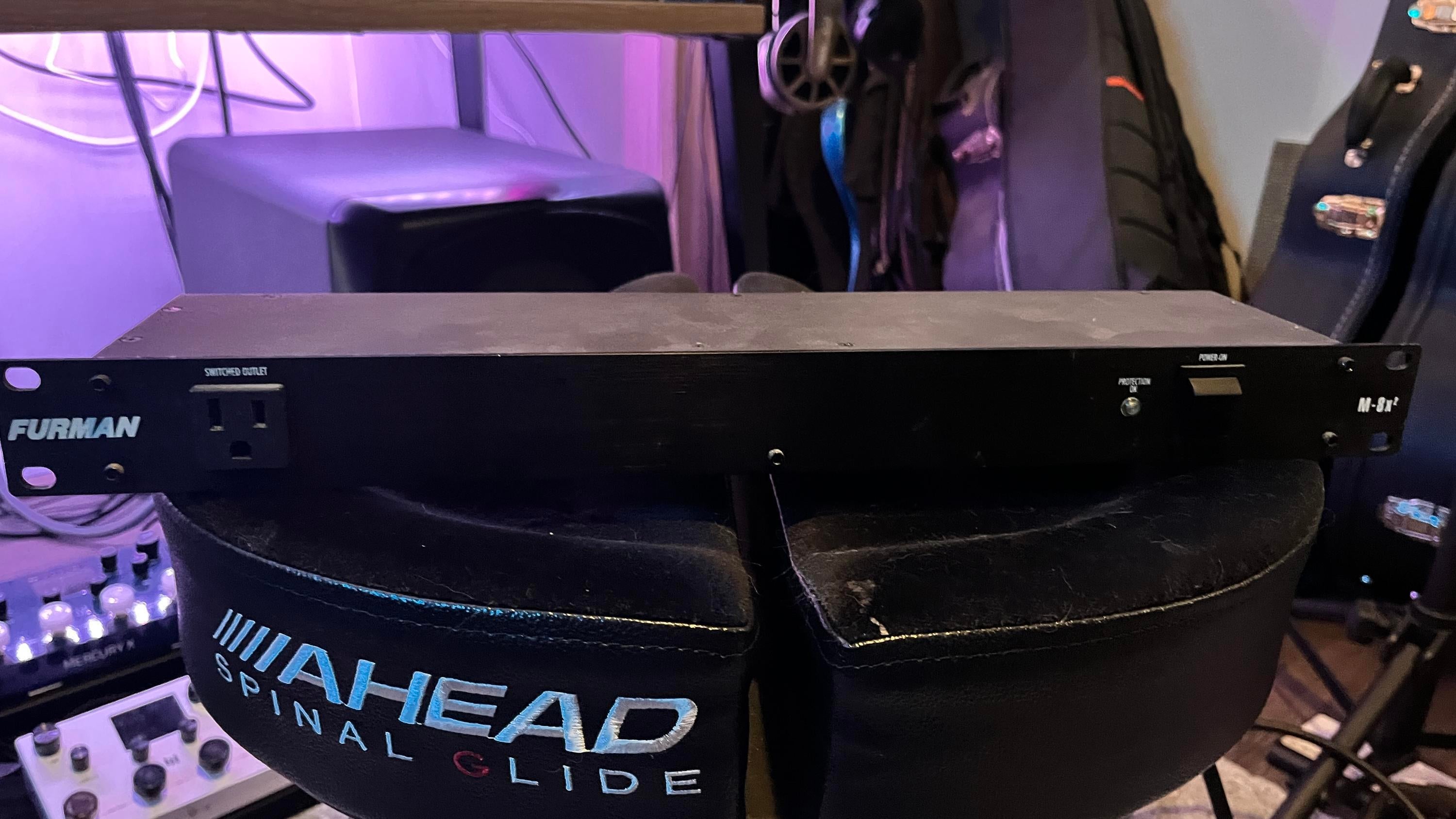 Used Furman M-8x2 8 Outlet Power - Sweetwater's Gear Exchange