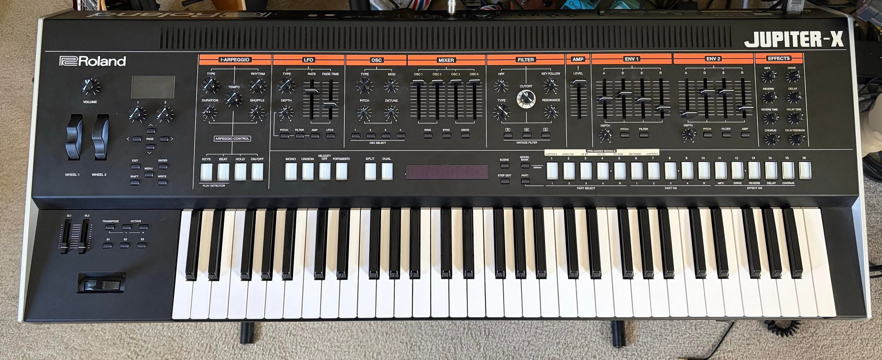 Used Roland Jupiter-X 61-key - Sweetwater's Gear Exchange