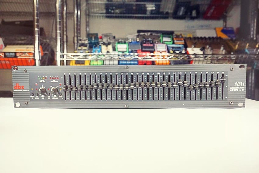 Used dbx 2031 Graphic Equalizer / - Sweetwater's Gear Exchange