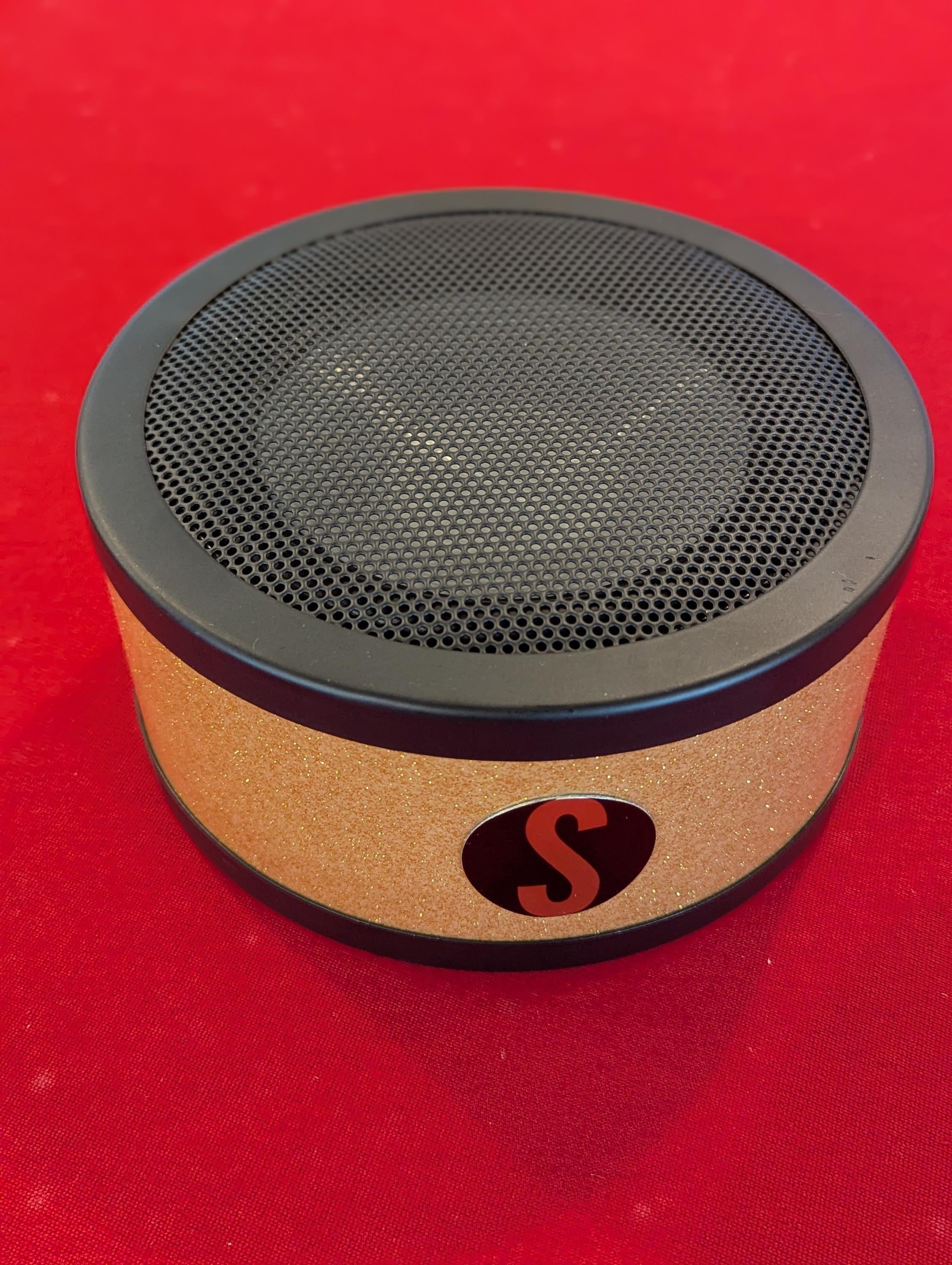 Used Solomon LoFReQ Sub-style - Sweetwater's Gear Exchange