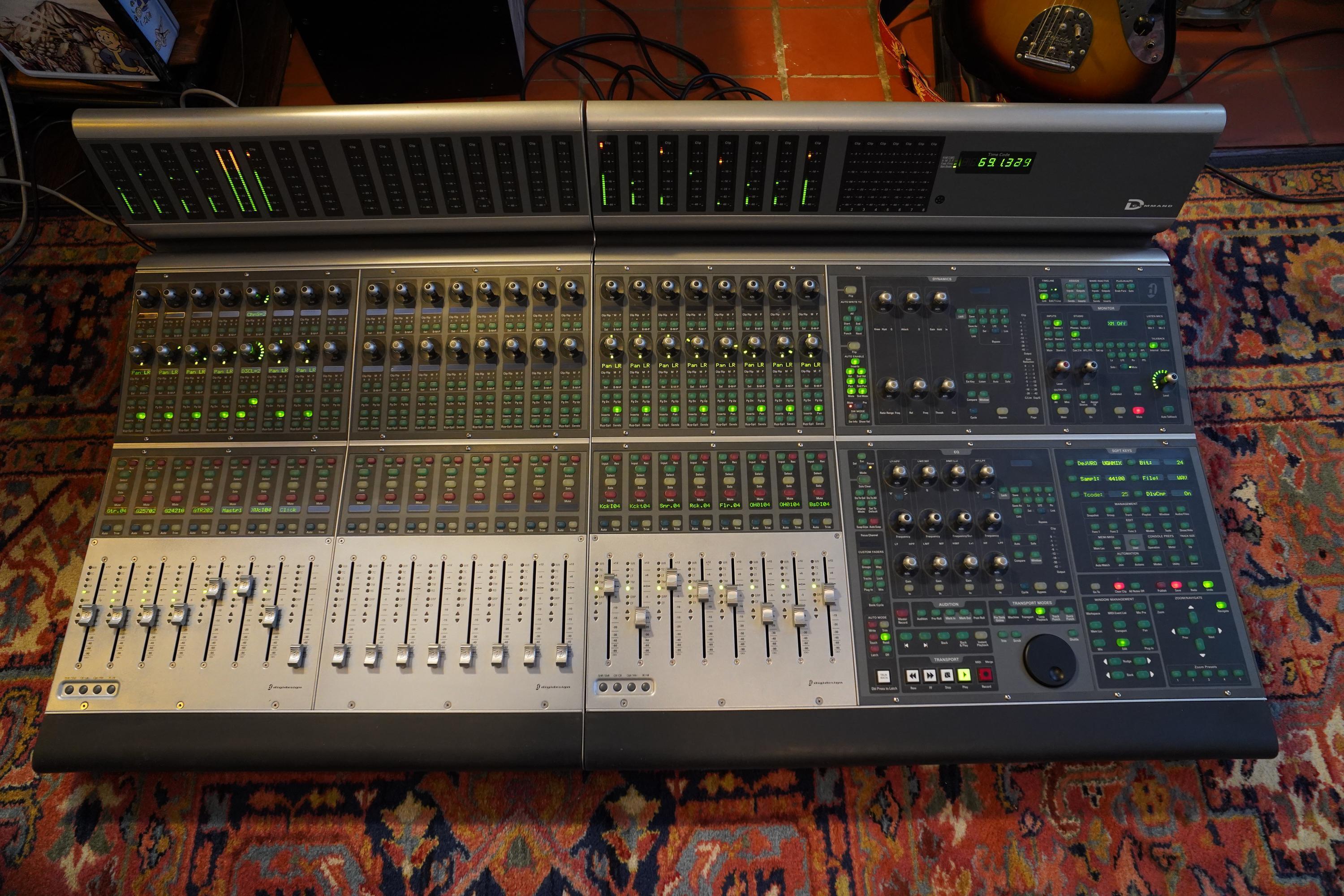 Used Digidesign ICON Digidesign - Sweetwater's Gear Exchange
