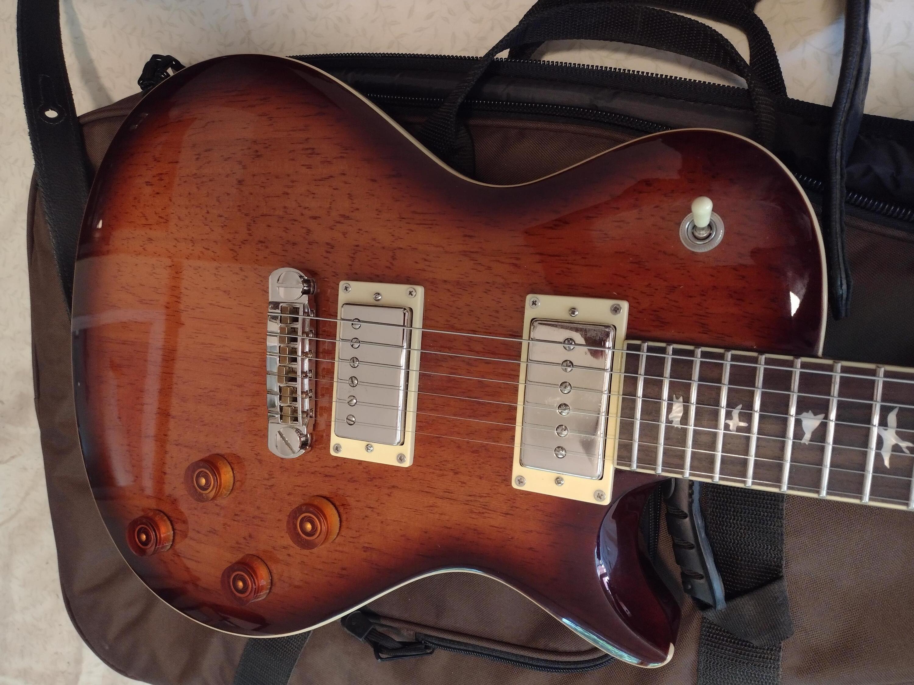Used PRS SE245 - Sweetwater's Gear Exchange