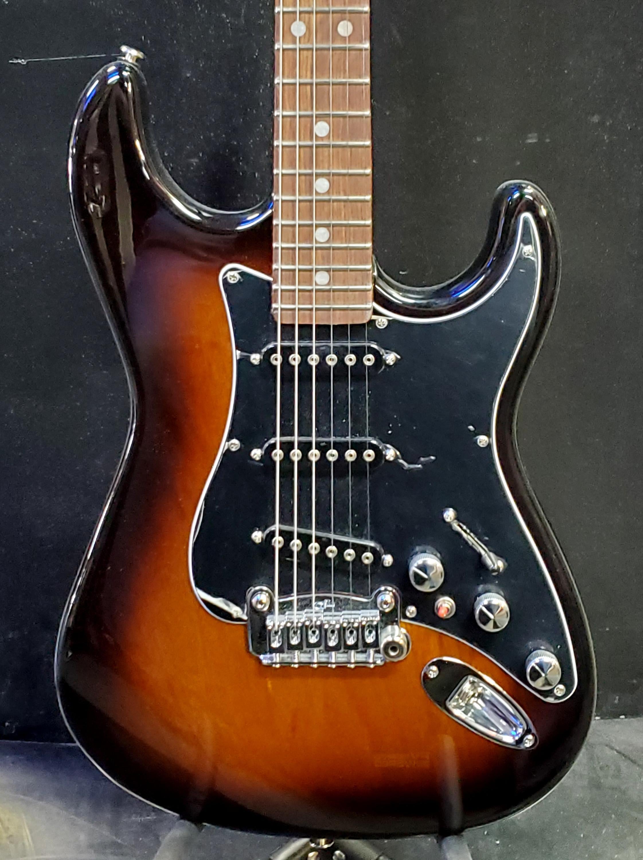 Used G&L CLF Research S-500 - Sweetwater's Gear Exchange