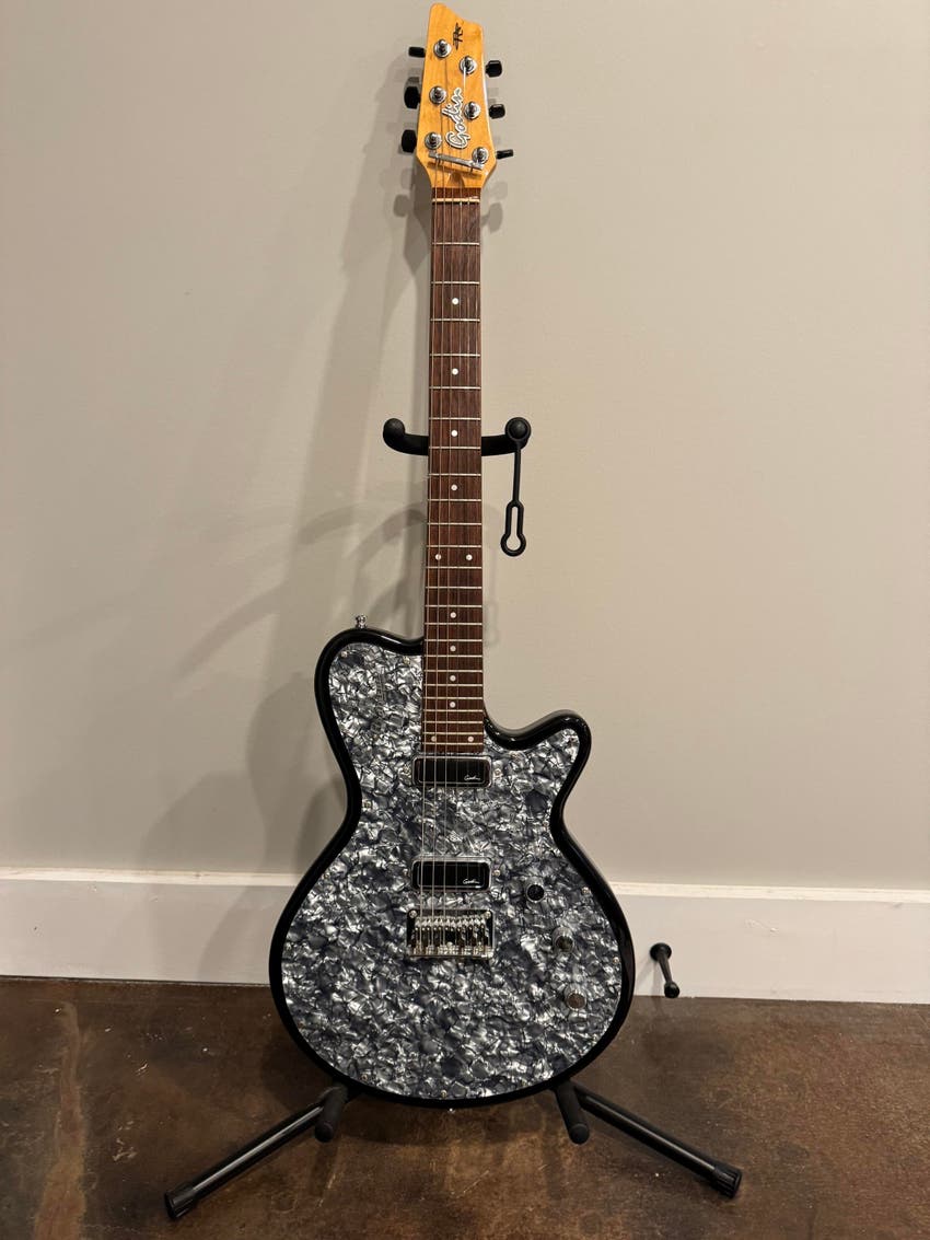 Used Godin Radiator Electric Guitar - Sweetwater's Gear Exchange