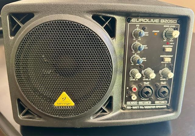 Used Behringer PA Monitor Speaker - Sweetwater's Gear Exchange