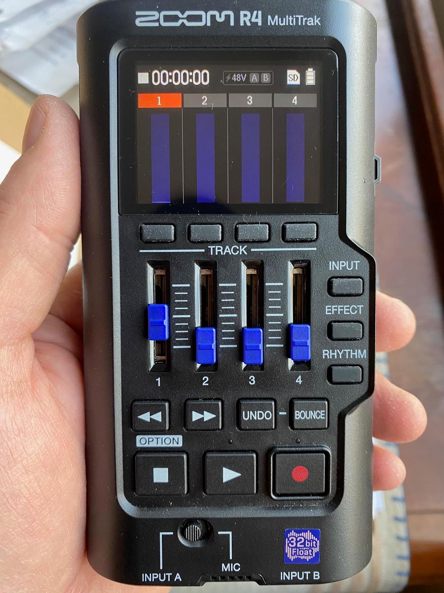 Used Zoom R4 MultiTrak SD Recorder - Sweetwater's Gear Exchange