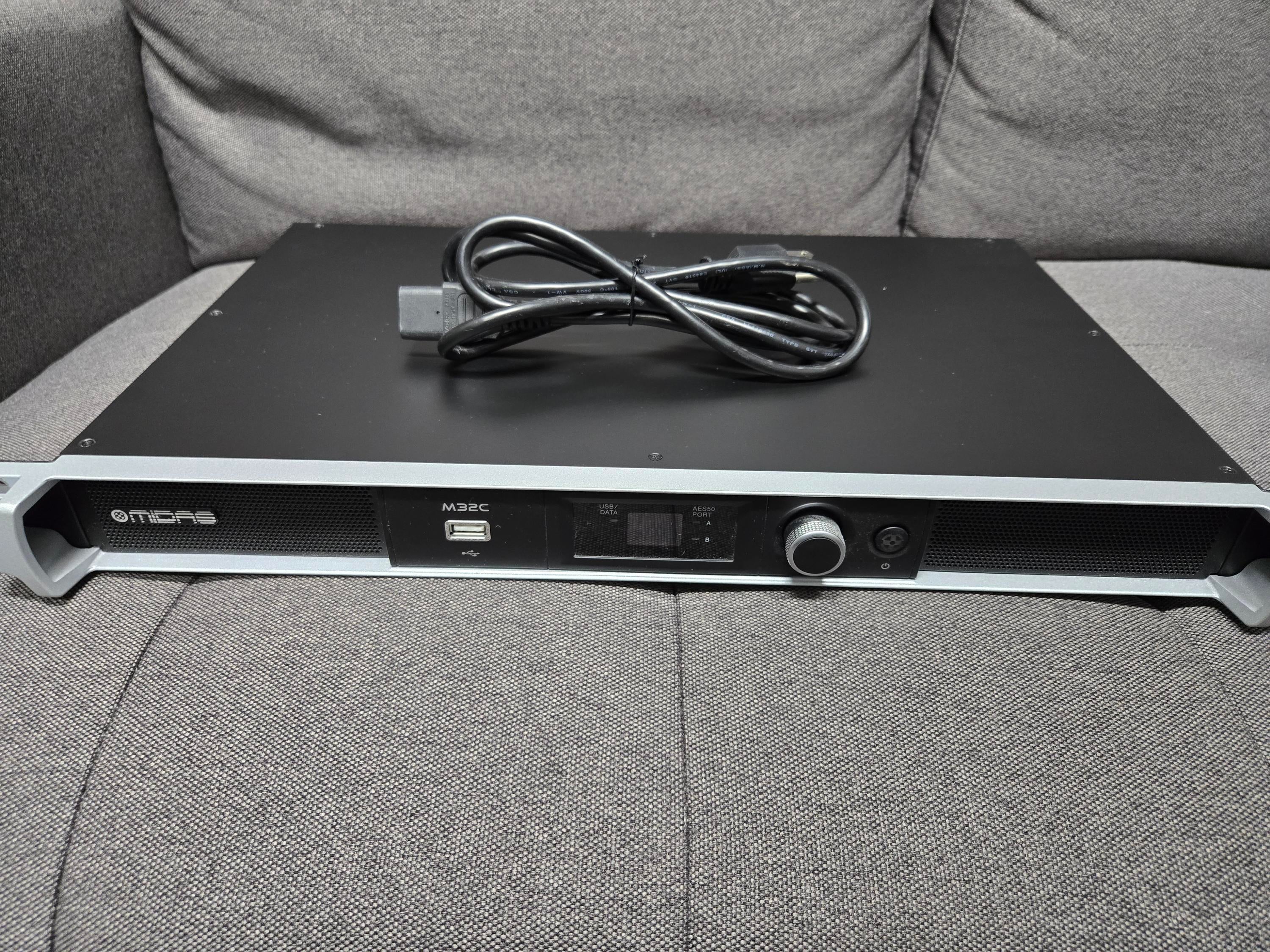 Used Midas M32C 40-channel Digital - Sweetwater's Gear Exchange