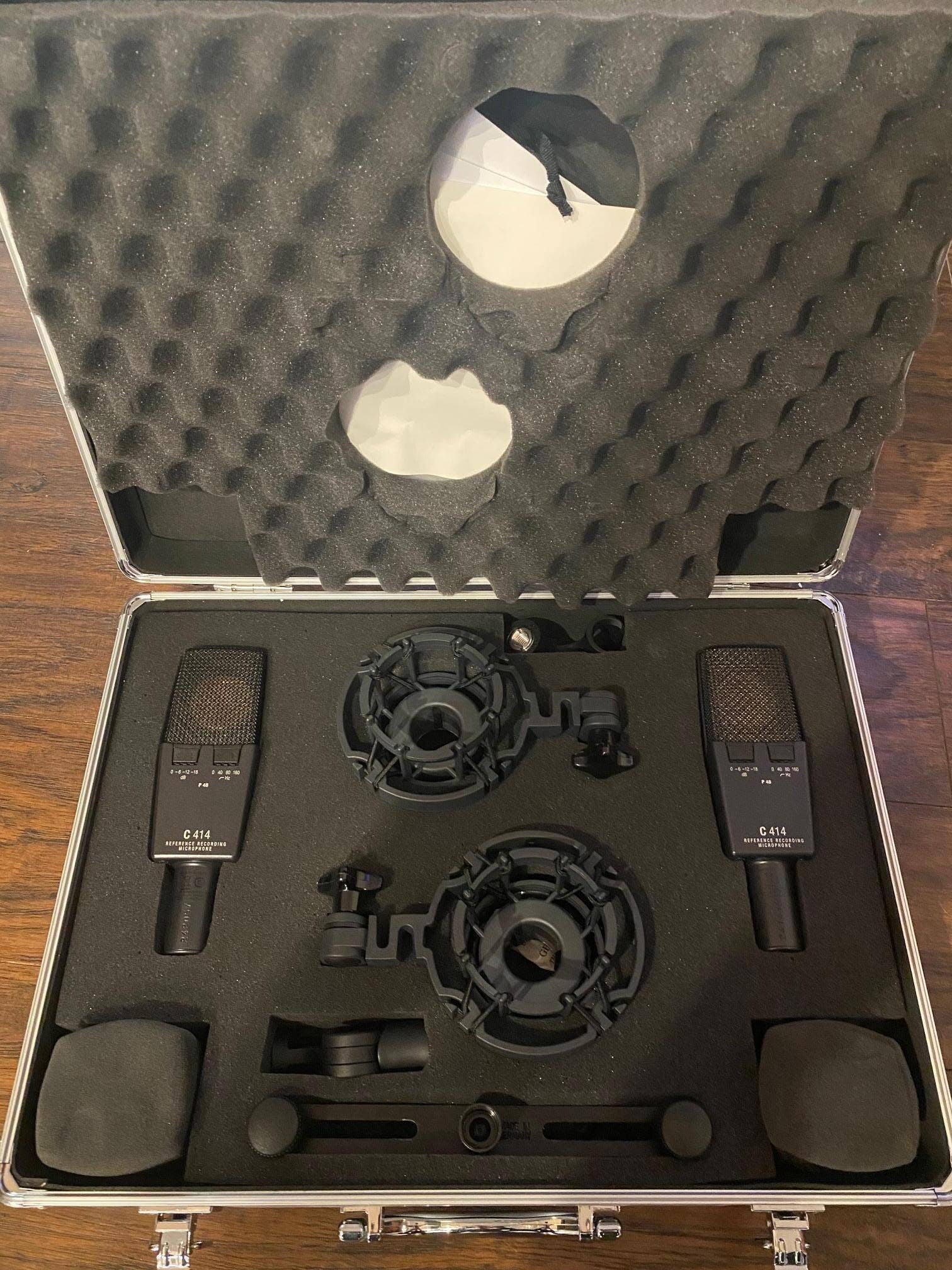 Used AKG C414 XLS/ST Large-diaphragm Condenser Microphone - Matched ...