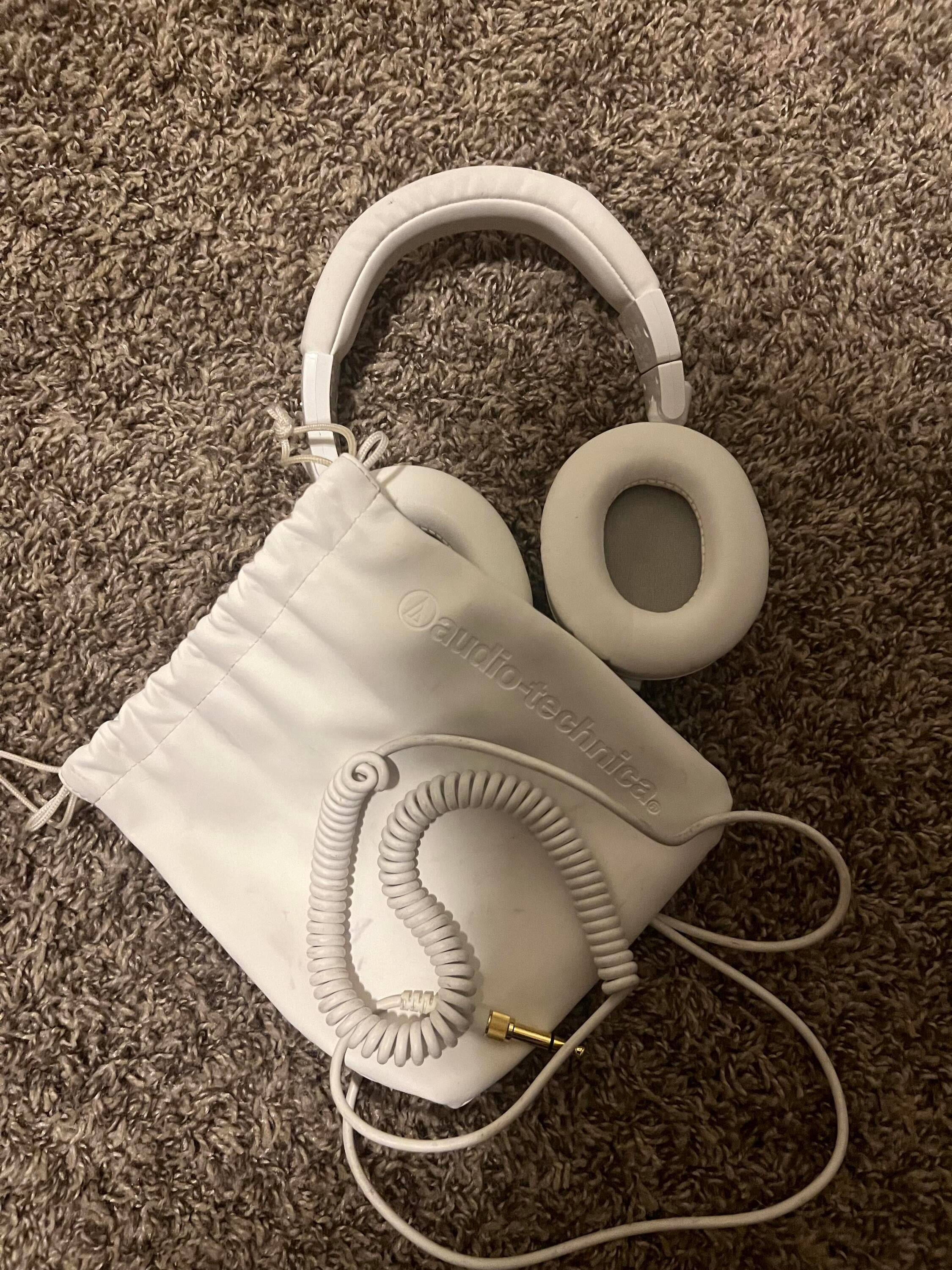 Used Audio-Technica ATH-M50x WHITE - Sweetwater's Gear Exchange