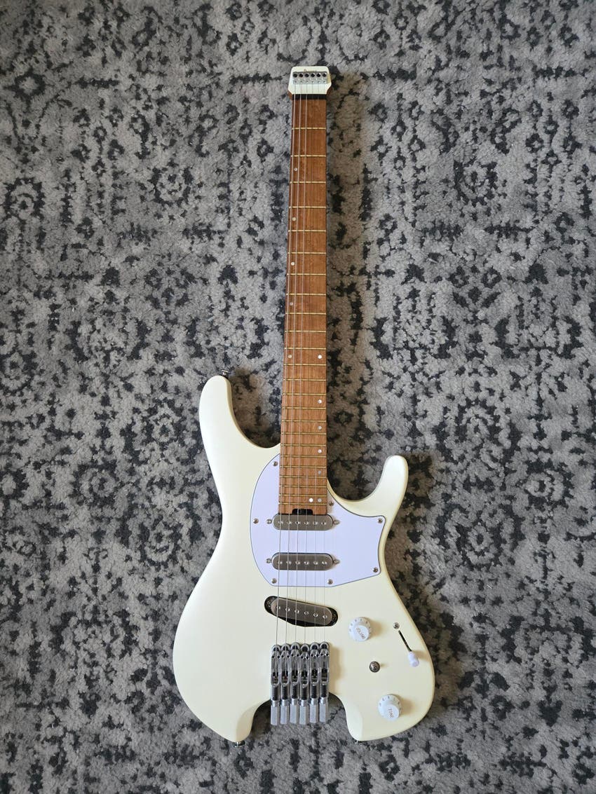 Used Ibanez Ichika Signature ICHI10 - Sweetwater's Gear Exchange